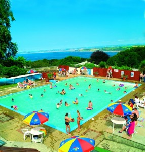 UK Holiday Parks with the Best Outdoor Pool Complexes – UK Holidays ...